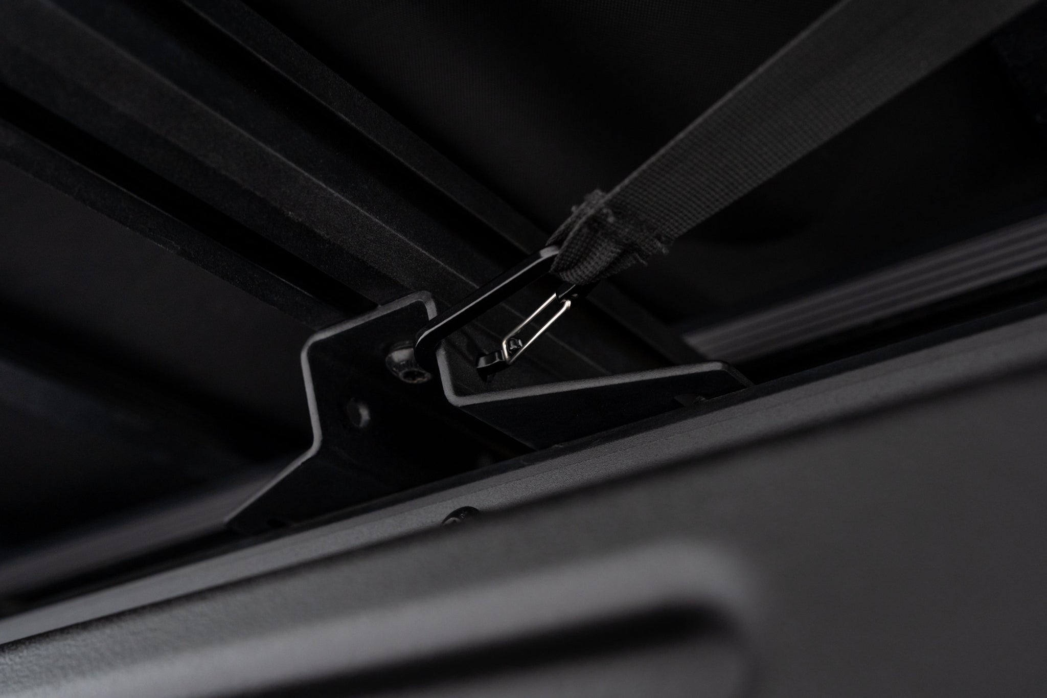 270 Awning V2 – Overland Addict