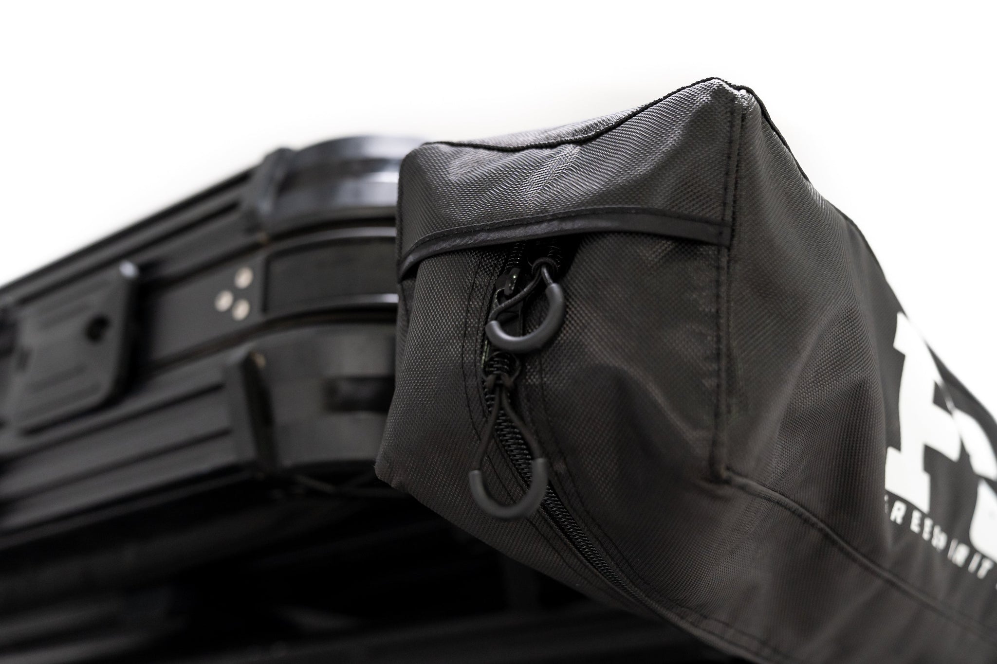 270 Awning V2 – Overland Addict