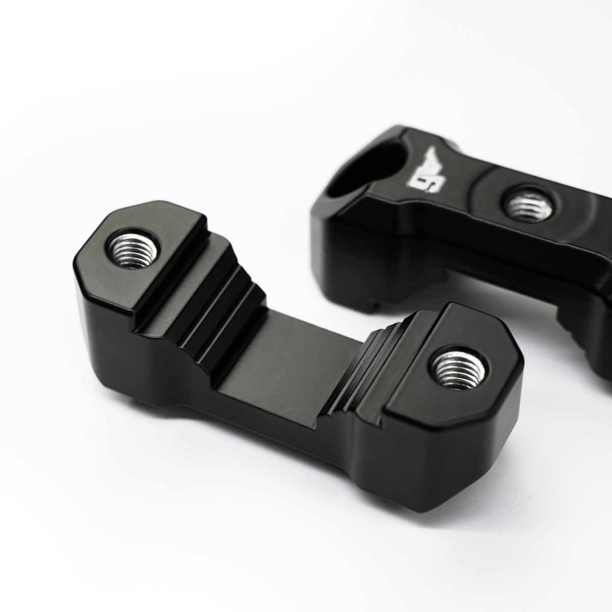 UMD - Universal Mount Device (Pair) – Overland Addict